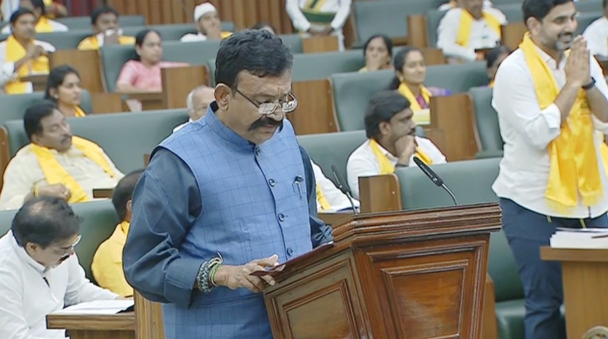 వైఎస్సార్‌సీపీ ఎమ్మెల్యేల ప్రమాణ స్వీకారం.. అసెంబ్లీ ఛాంబర్‌లో జగన్‌తో భేటీ (ఫొటోలు) | YSRCP ...